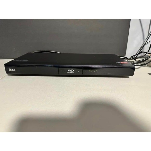 LG | Portable Audio & Video | Lg Bd55 Bluray Player Netflix Youtube ...